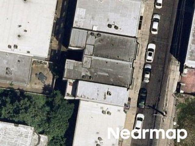 N Carlisle St