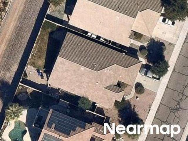 N Cat Hills Ave