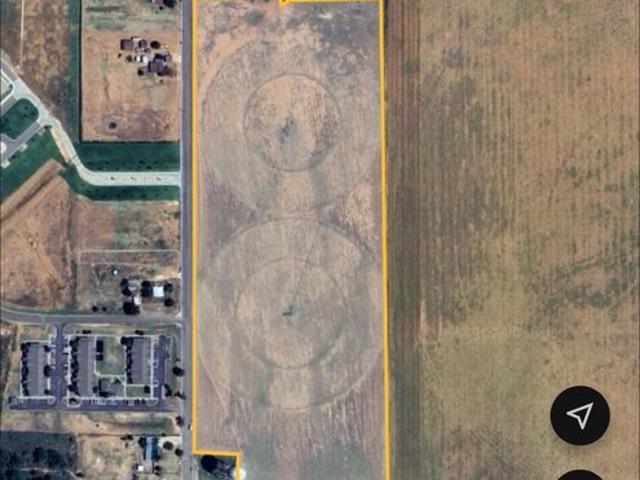 N Cedar, Brownfield, TX 79316