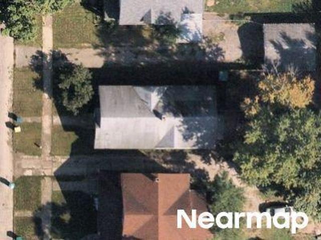 N Cedar St