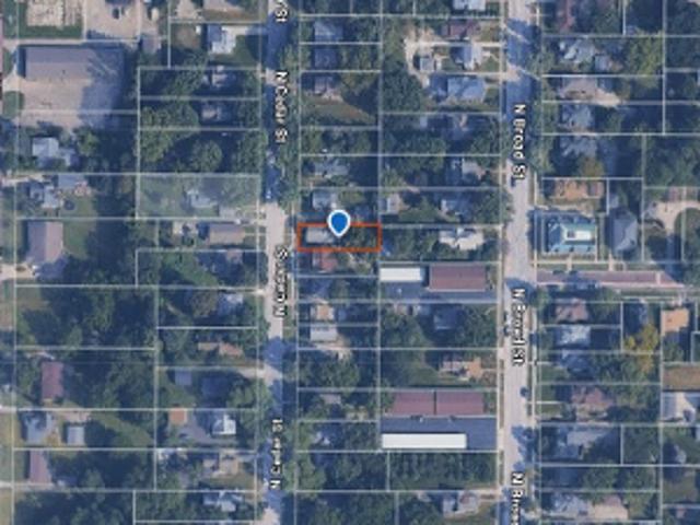 N Cedar St