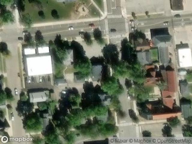 N Center St