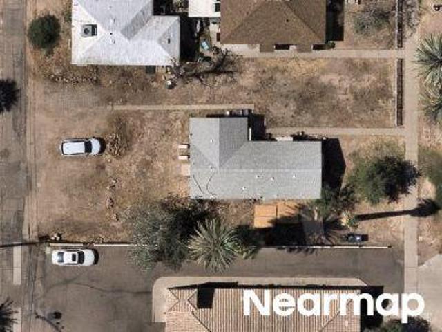 N Center St