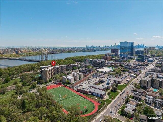 N Central Rd Apt H, Fort Lee, Property For Sale