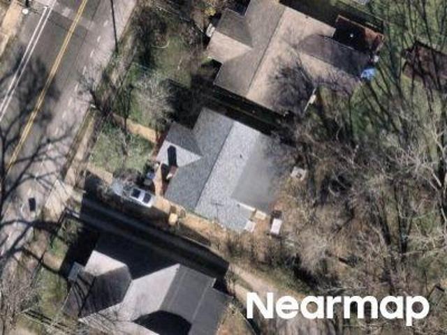 N Chamberlain Ave