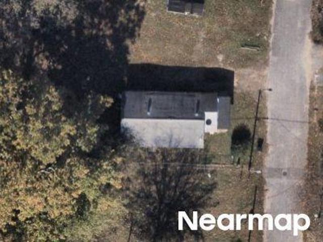 N Cherry St