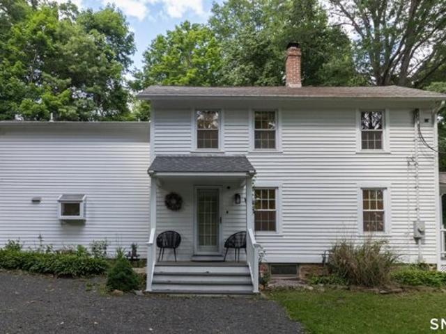 N Chestnut St, Branford, Home For Sale