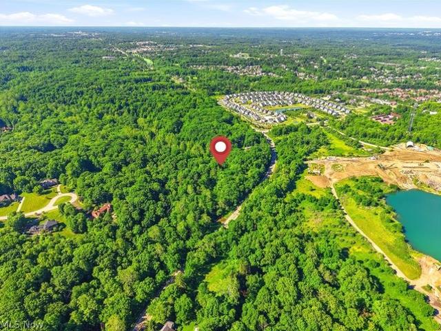 N Chillicothe Rd, Aurora, OH 44202