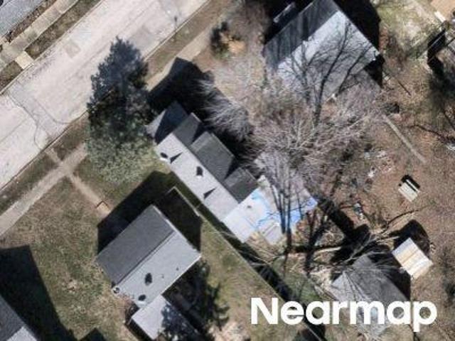 N Church St