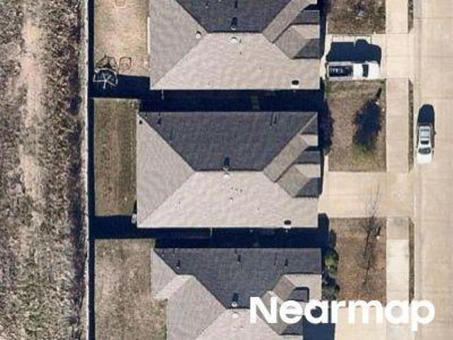 N Churchill Dr
