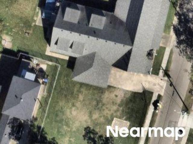 N Claiborne Ave