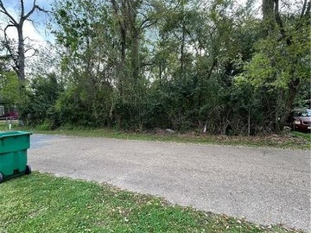 N Claiborne St Lot 7, Covington, LA 70433