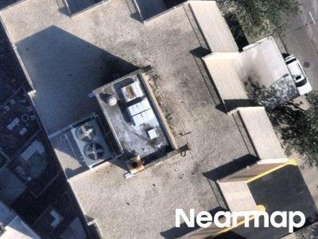N Clark St Apt 502404