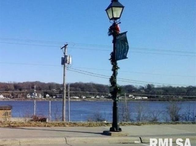 N Cody B C D Rd Lot A, Le Claire, IA 52753
