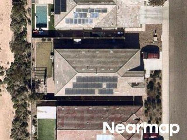 N Comiskey Dr