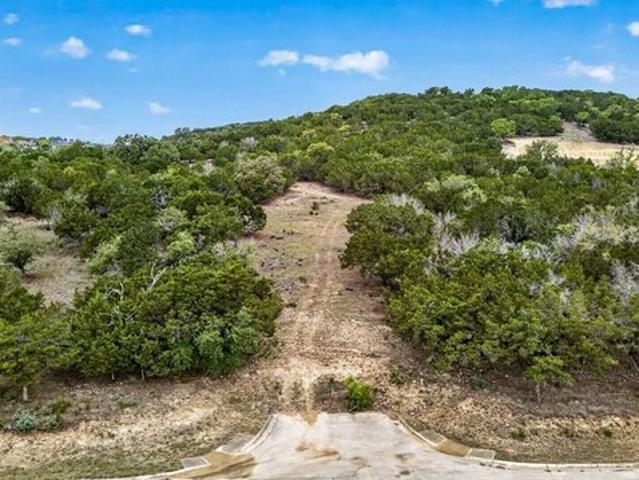 N Coronado Dr, Kerrville, TX 78028