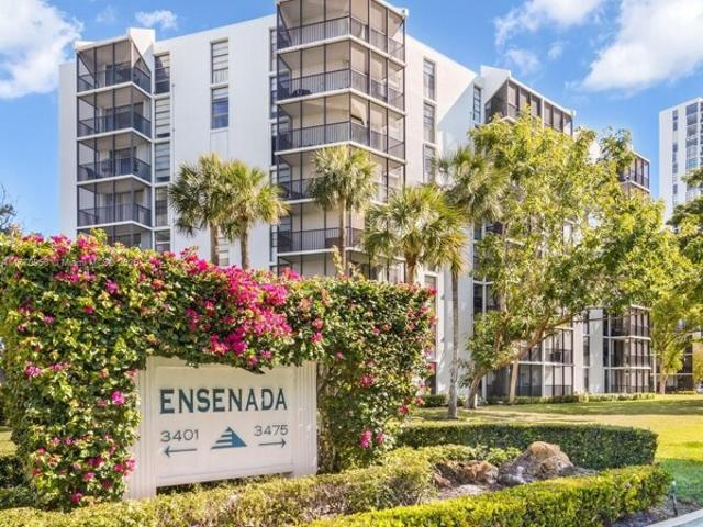 N Country Club Dr Apt,aventura, Condo For Sale