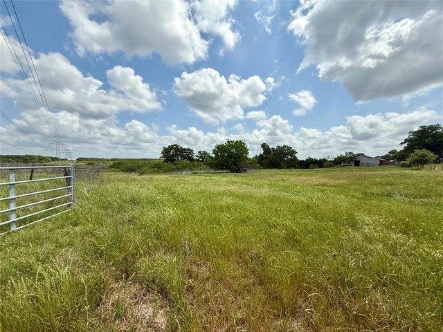 N County Line Rd, Elgin, TX 78621
