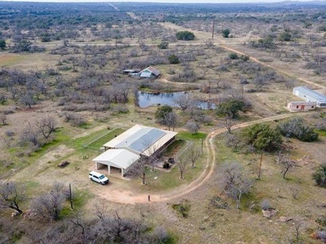 N County Road 520, Llano, TX 78643