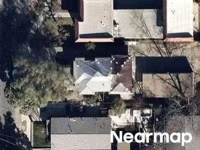 N Craig Ave