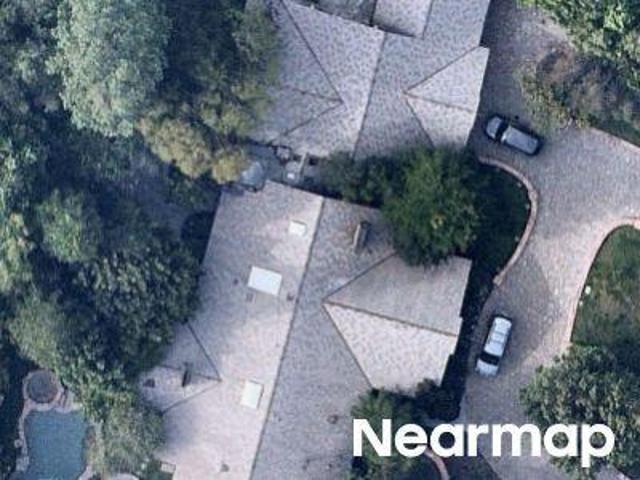 N Creekview Dr