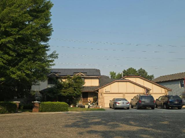 N Creswell Pl