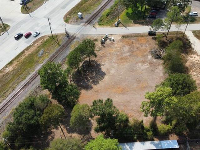 N Cripple Creek Dr, Magnolia, TX 77354
