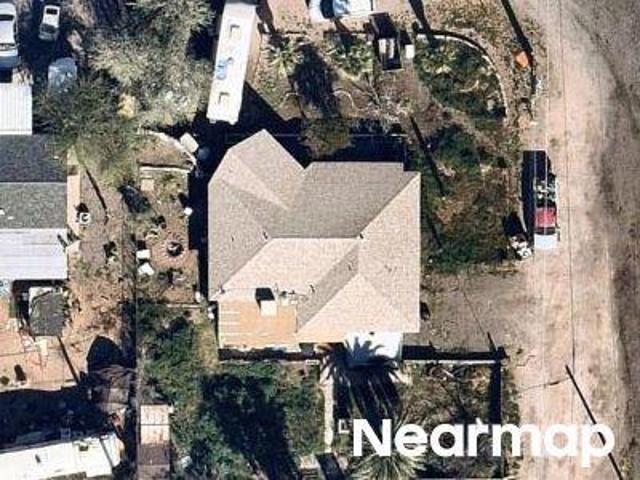 N Crismon Rd