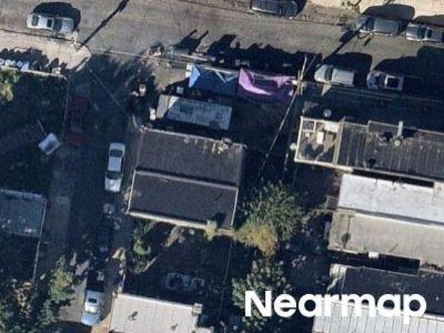 N Croskey St
