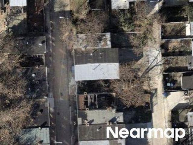 N Dallas St