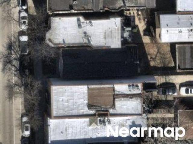 N Damen Ave