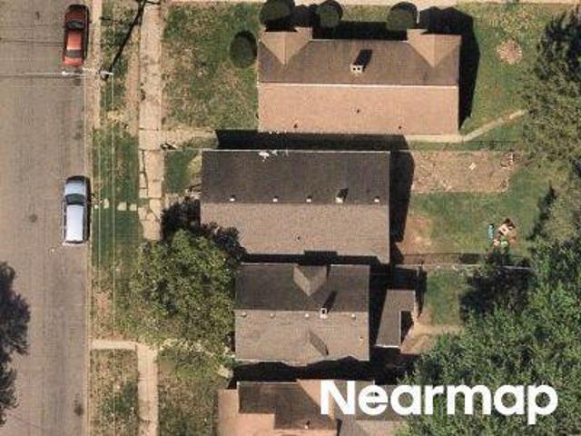 N Dechman Ave