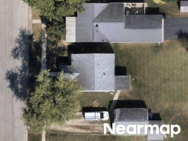 N Delphos St