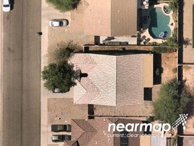 N Desert Willow St