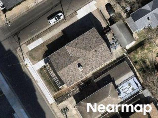 N Derby Ave