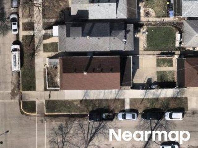 N Drake Ave