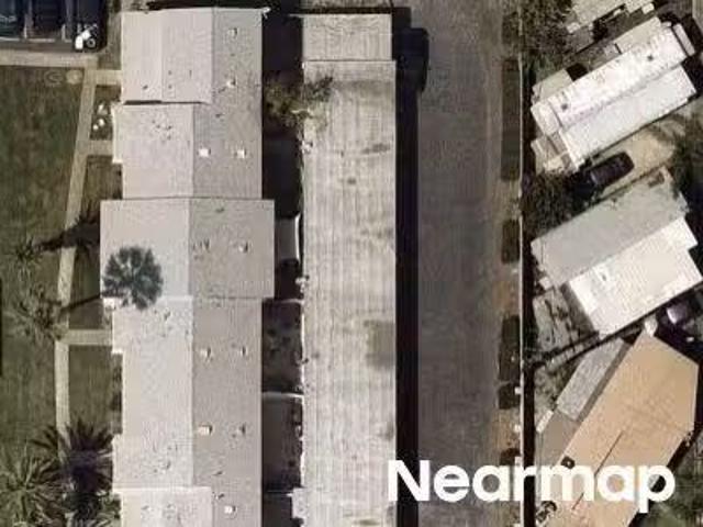 N Eucalyptus Ave Apt 27