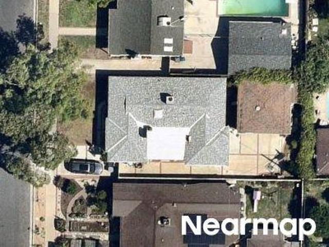 N Evergreen St