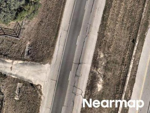 N Expressway 281