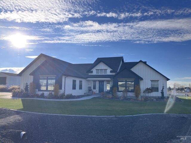 N E, Filer, Home For Sale