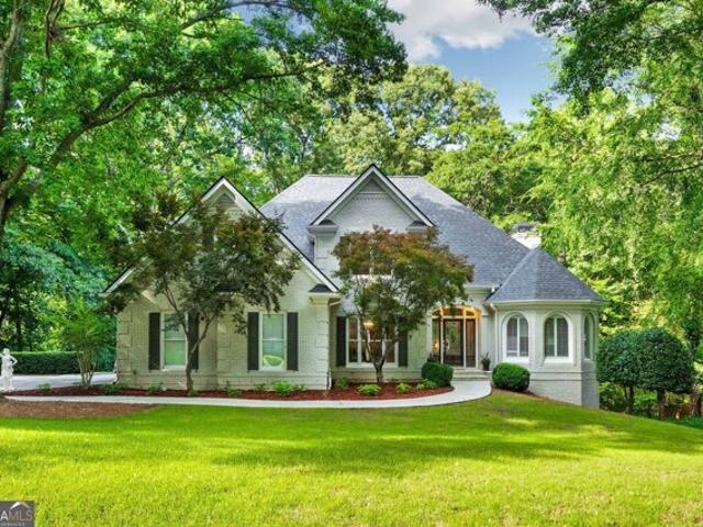 N Edgewater Pl, Johns Creek, Home For Sale