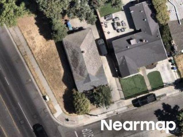 N El Dorado St