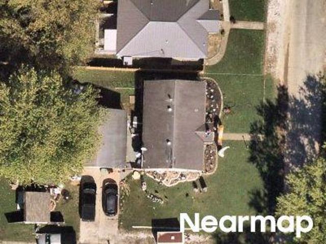 N Elm Ave