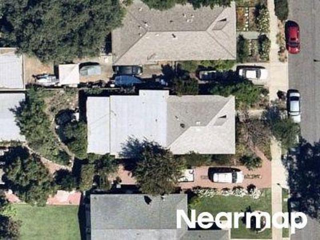 N Encinitas Ave