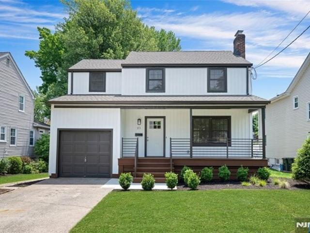 N End Ter, Bloomfield, Home For Sale