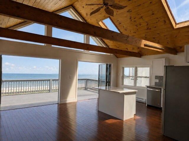 N End Blvd, Salisbury, Home For Sale