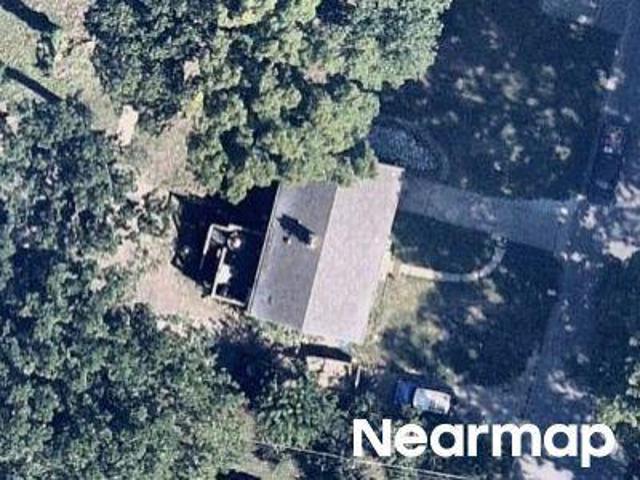 N Furman Ave
