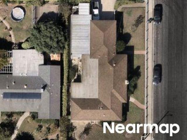 N F St