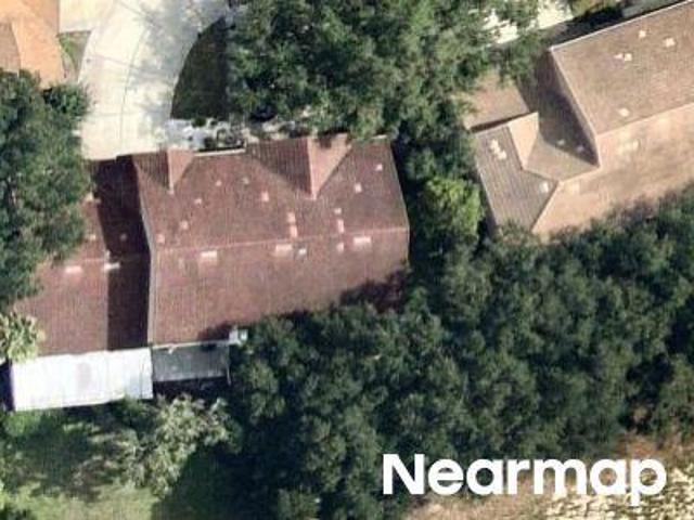 N Fairway Dr