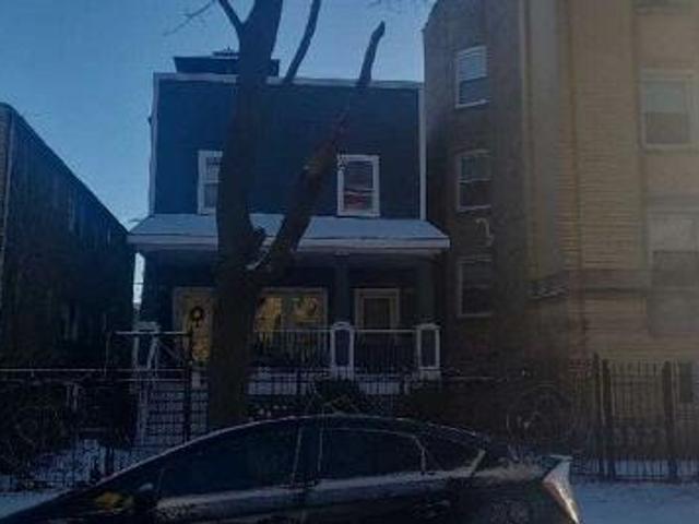 N Fairfield Ave